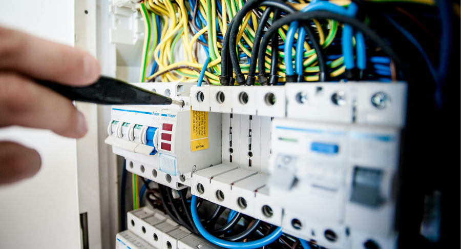 AWG Gauge Explained: Wire Sizes, Chart & Applications